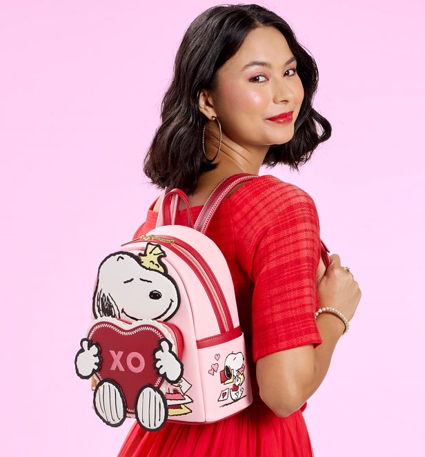 Loungefly Peanuts Snoopy XO Mini Backpack