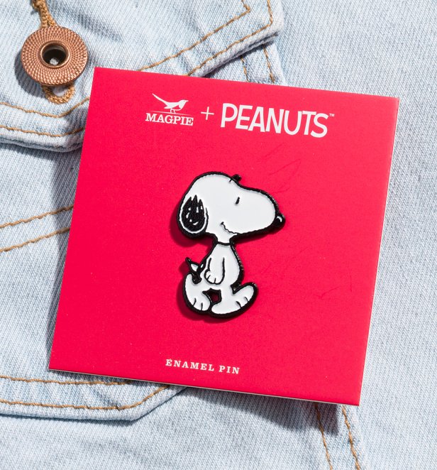 Peanuts Snoopy Enamel Pin