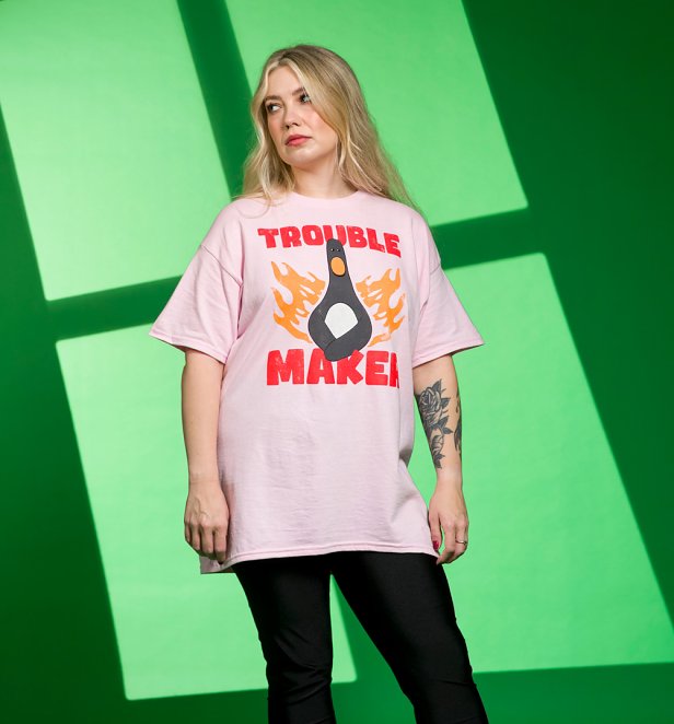 Wallace & Gromit Feathers McGraw Trouble Maker Light Pink T-Shirt
